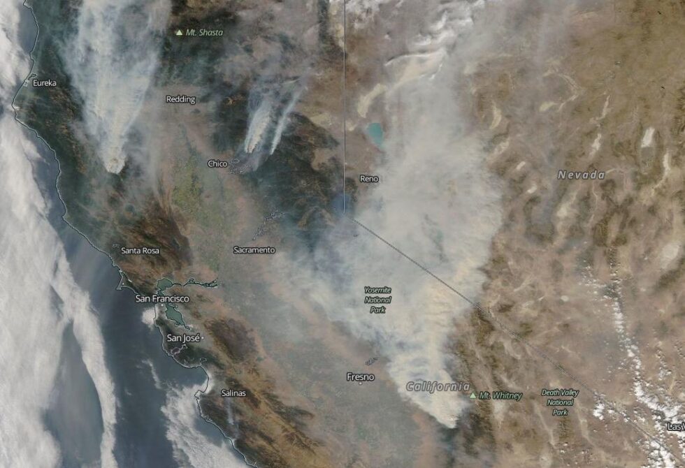 What's in the plume? Researchers compare health impacts of smoke from ...